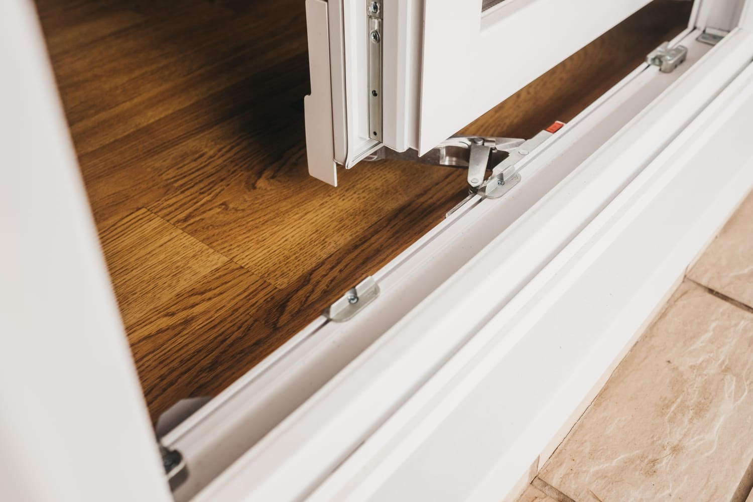 WHY CHOOSE EUROPEAN TILT & TURN WINDOWS ? - German System Windows ...